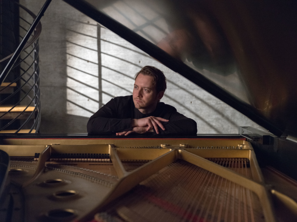 Introducing Reuel - concept artists