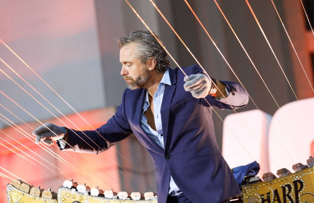 William Close and The Earth Harp Collective back in China - concept artists