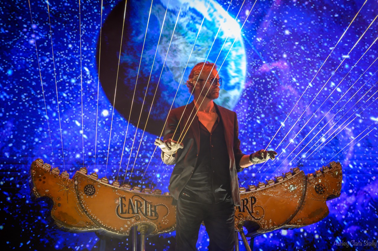 William Close performs at Burning Man 2023 - concept artists